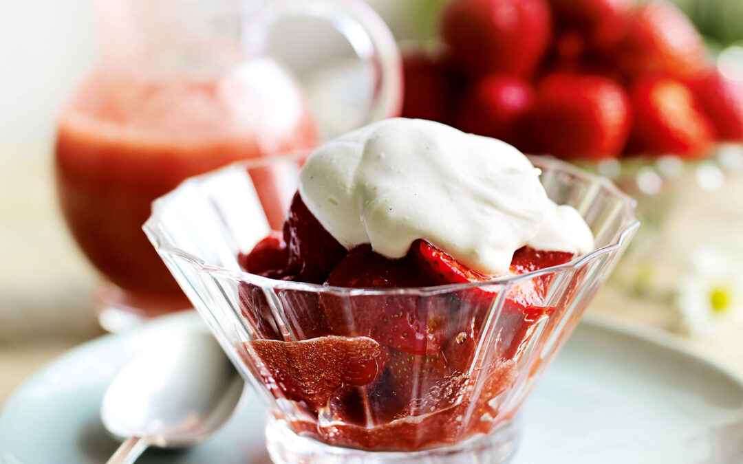 strawberries-romanoff - The Culinary Exchange